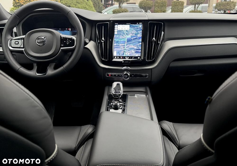 Używany Volvo XC 60 2024 - 159 800 PLN, 88 000 km - Otomoto.pl