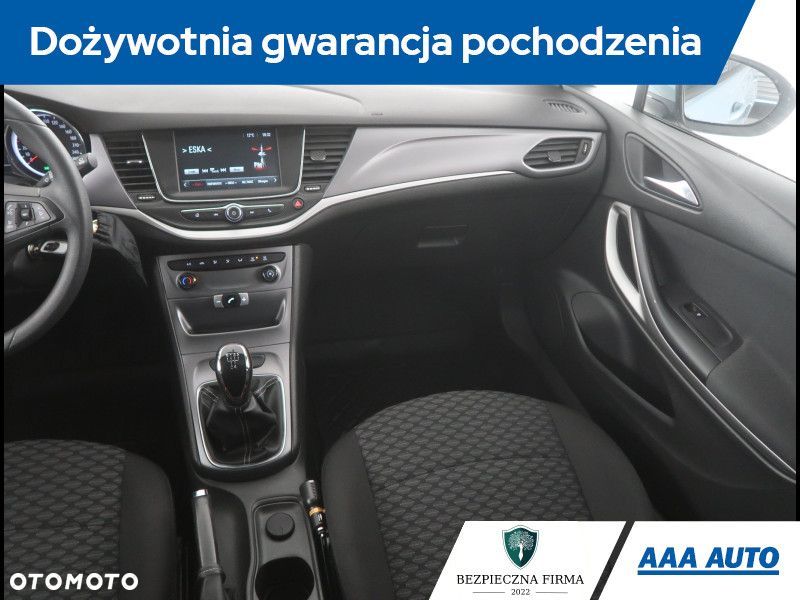 Używany Opel Astra 2017 - 35 000 PLN, 61 133 km - Otomoto.pl