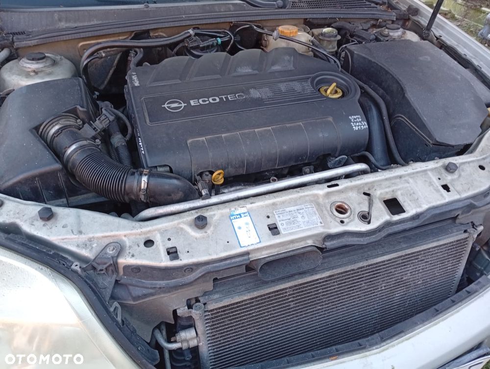 Używany Opel Vectra 2004 - 2 400 PLN, 300 000 km - Otomoto.pl
