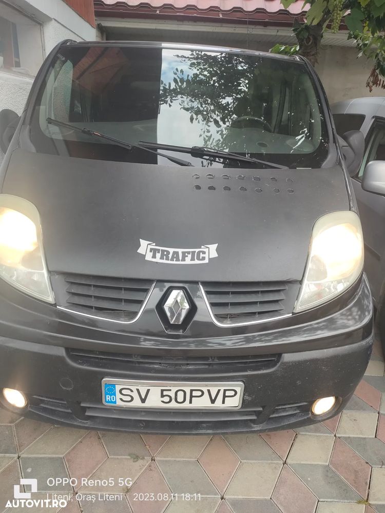 Utilizat Renault TRAFIC 2011 - 5 600 EUR, 260 943 km - Autovit.ro