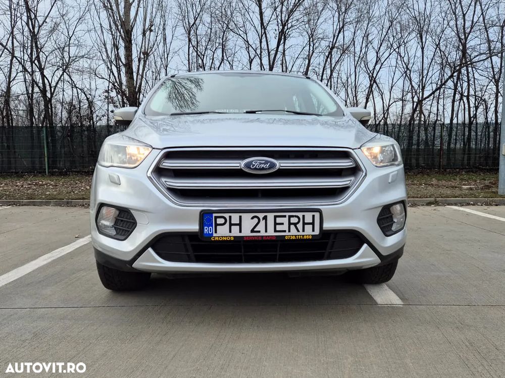 Utilizat Ford Kuga 2017 - 10 890 EUR, 143 900 km - Autovit.ro