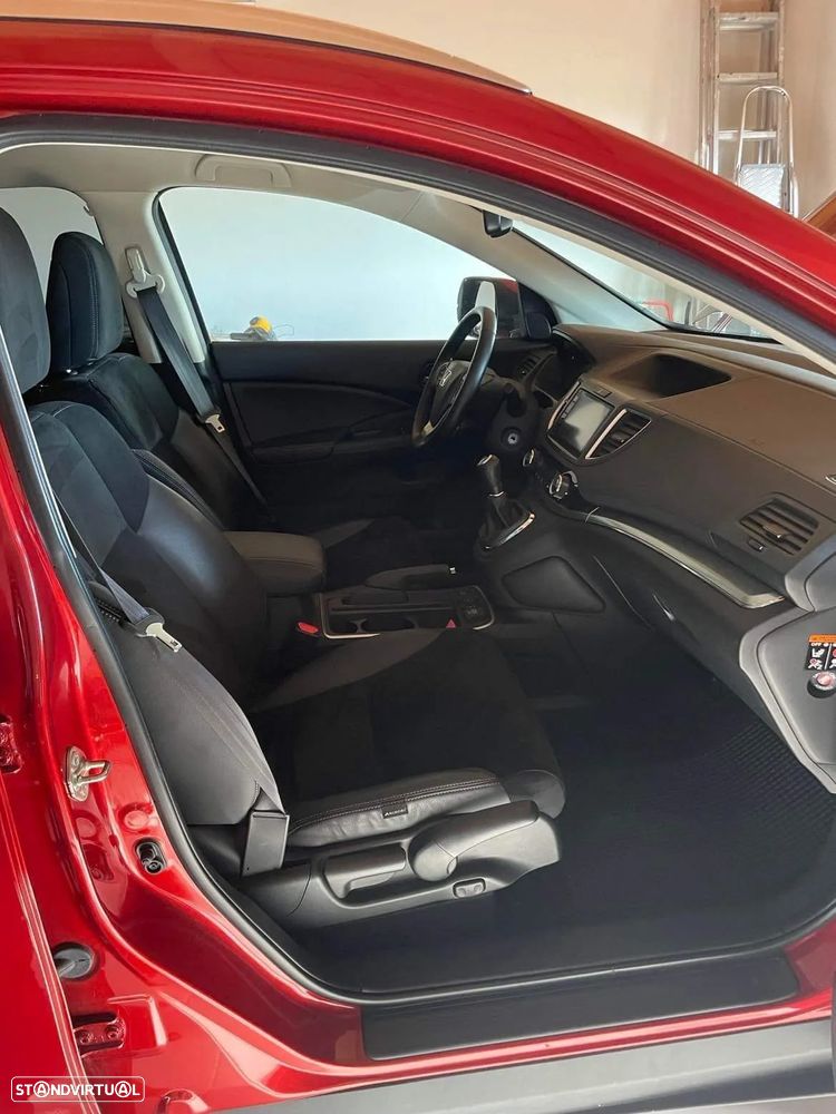 Usado Honda CR-V 2015 - 18 000 EUR, 77 000 km - Standvirtual.com
