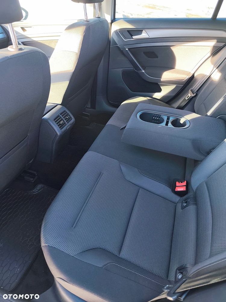 Używany Volkswagen Golf 2019 - 51 300 PLN, 165 870 km - Otomoto.pl