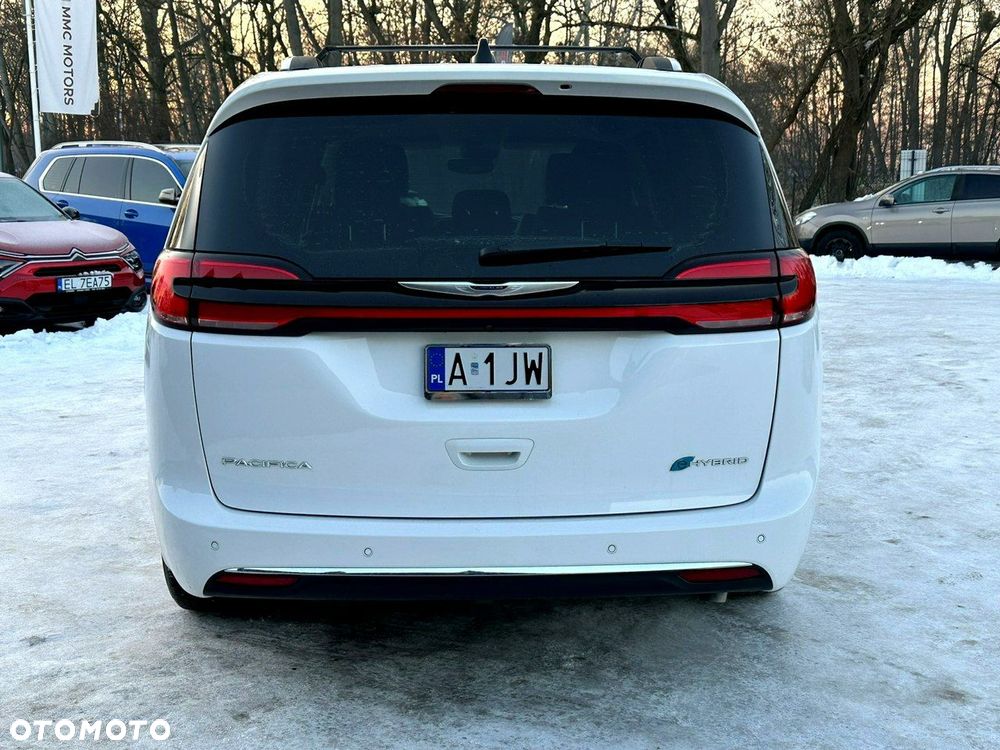 Używany Chrysler Pacifica 2024 - 189 900 PLN, 964 km - Otomoto.pl