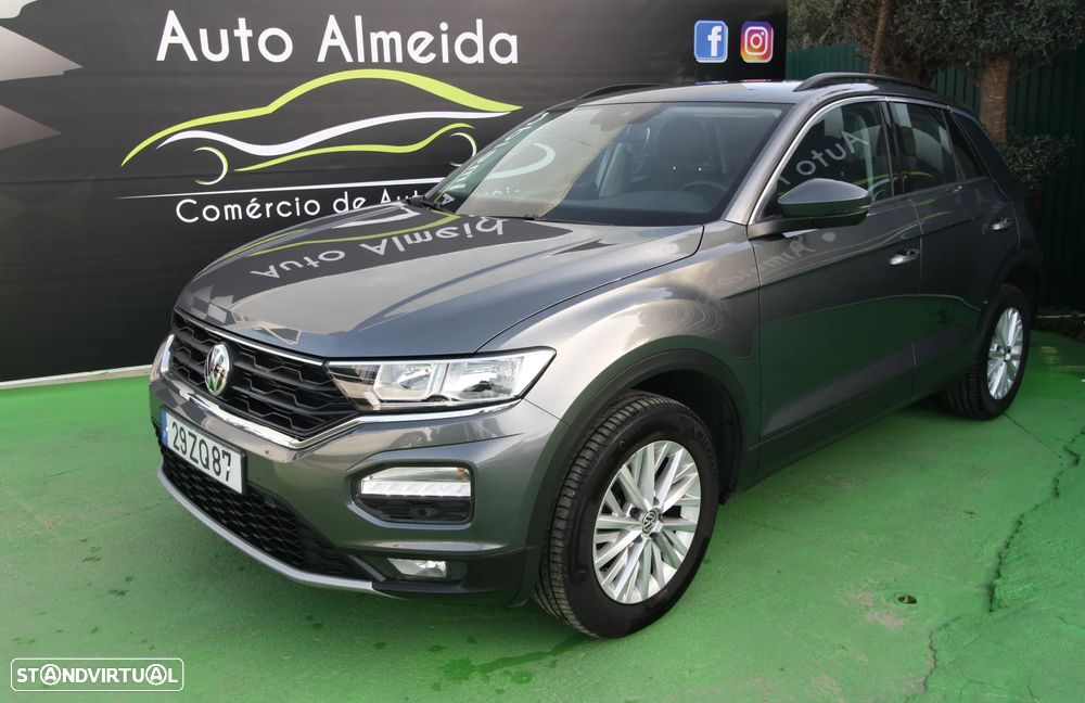 Usado VW T-Roc 2019 - 19 950 EUR, 109 219 km - Standvirtual.com
