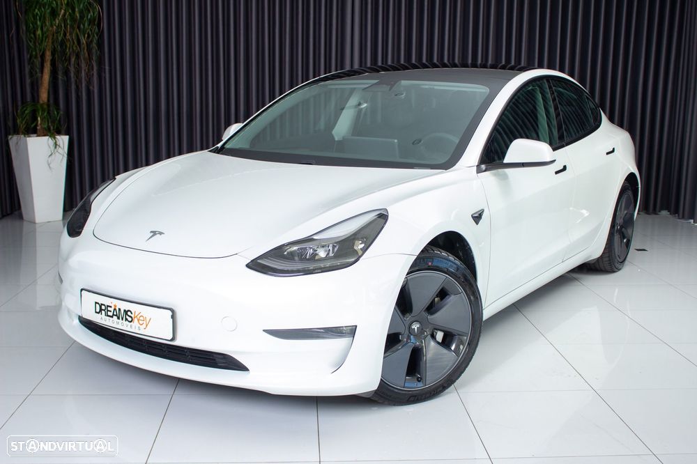 Usado Tesla Model 3 2021 - 34 800 EUR, 67 700 km - Standvirtual.com