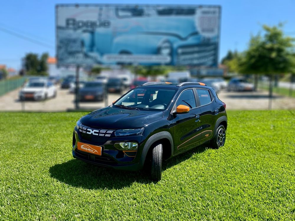 Novo Dacia Spring 2023 - 17 900 EUR, 4 000 km - Standvirtual.com