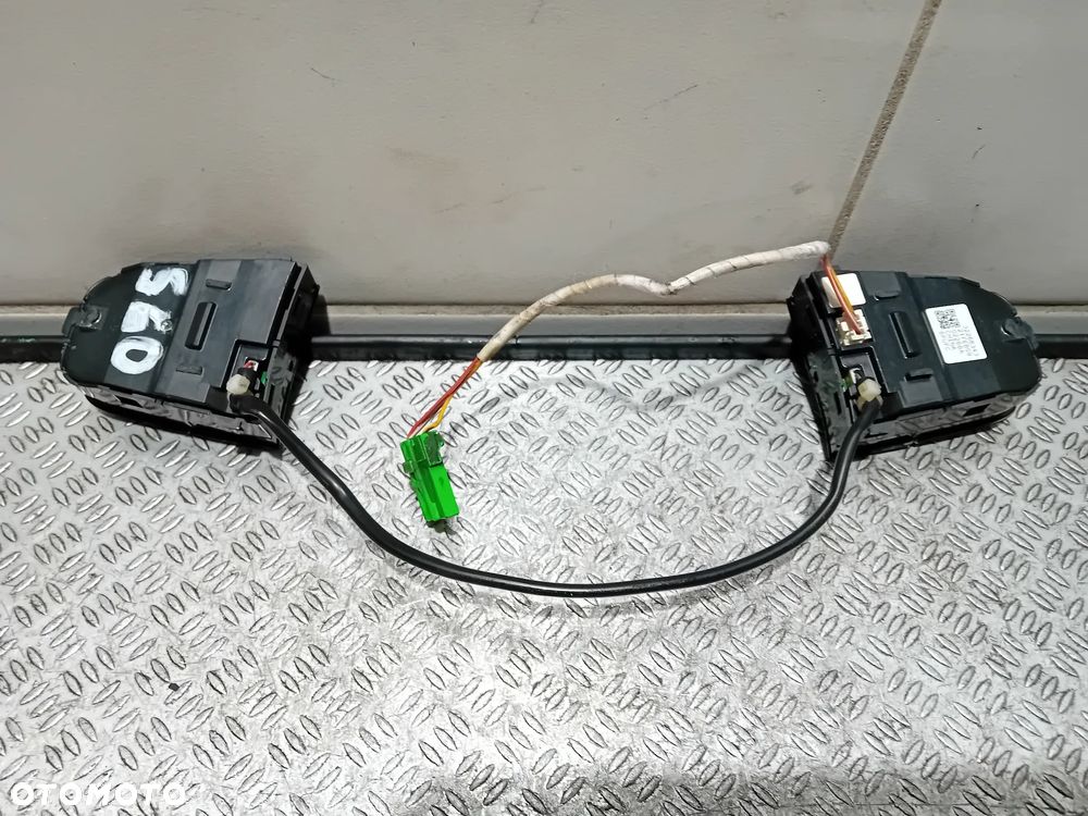 Używany Panele sterowania, przełączniki - 250 PLN - Otomoto.pl