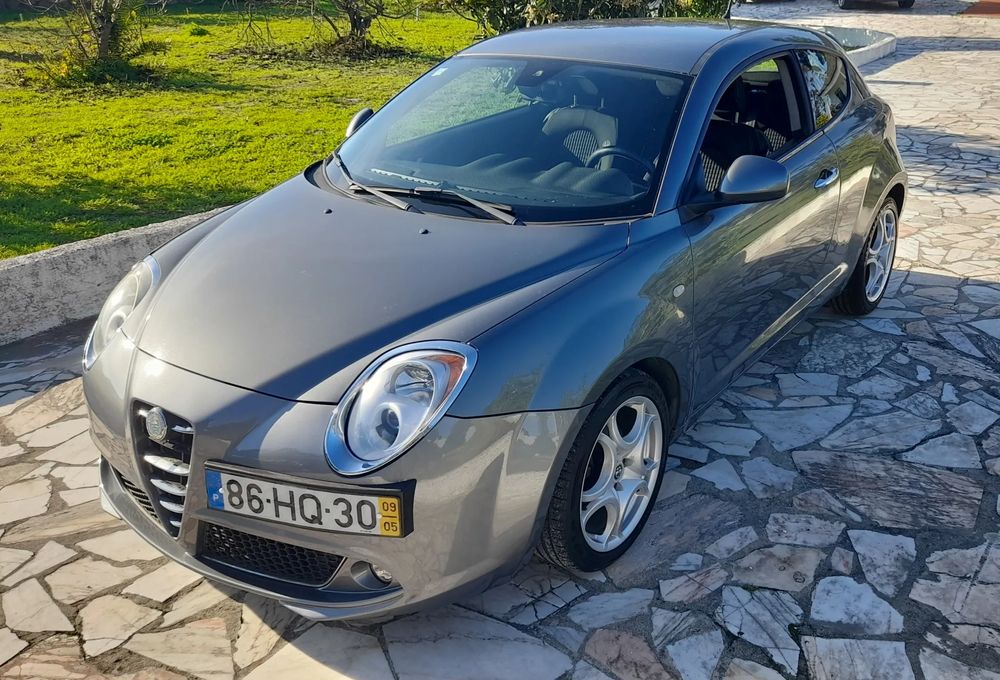 Usado Alfa Romeo MiTo 2009 - 4 990 EUR, 172 000 km - Standvirtual.com