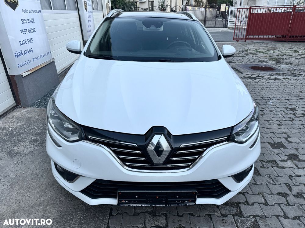 Utilizat Renault Megane 2018 - 8 790 EUR, 270 000 km - Autovit.ro