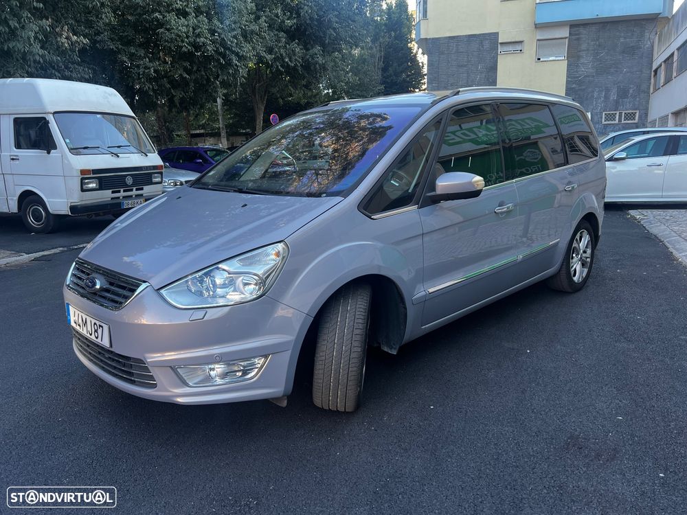 Usado Ford Galaxy 2011 - 13 480 EUR, 210 000 km - Standvirtual.com