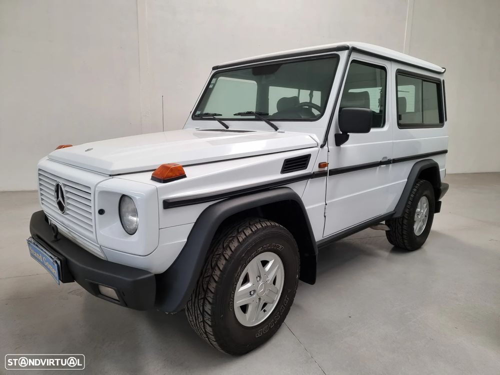 Usado Mercedes-Benz G 300 1993 - 39 990 EUR, 568 891 km - Standvirtual.com