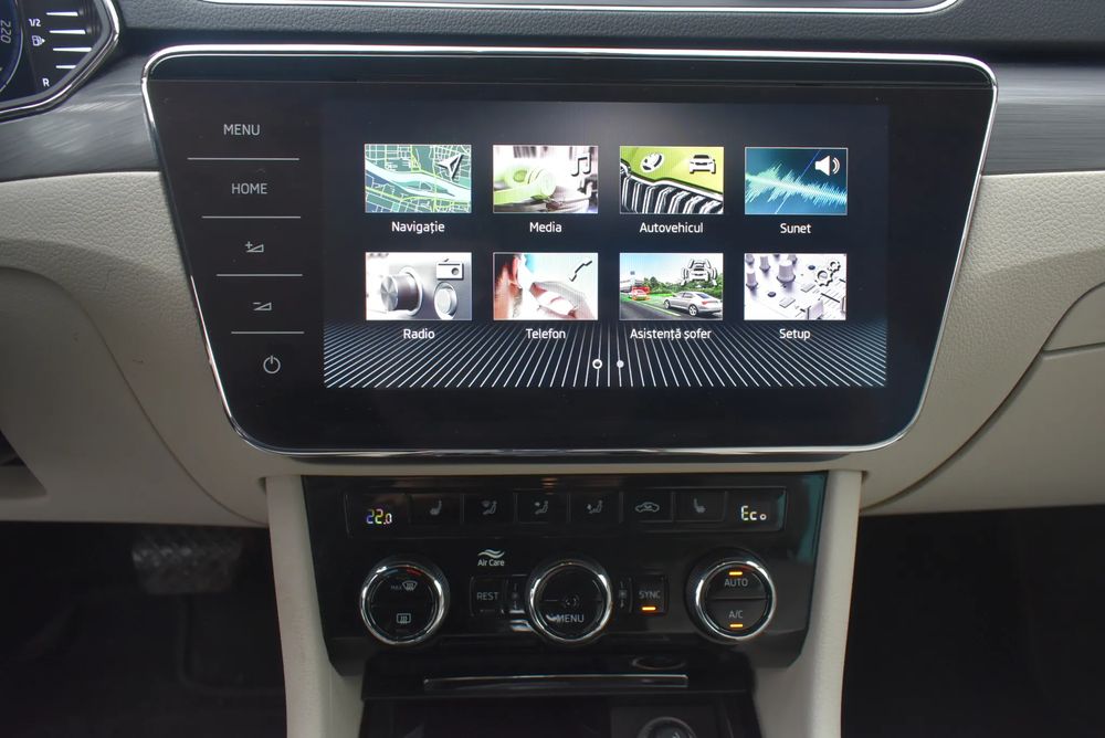 Utilizat Skoda Superb 2020 - 24 900,75 EUR, 121 595 km - Autovit.ro