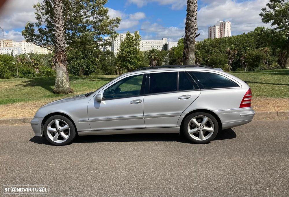 Usado Mercedes-Benz C 220 2002 - 5 550 EUR, 339 000 km - Standvirtual.com