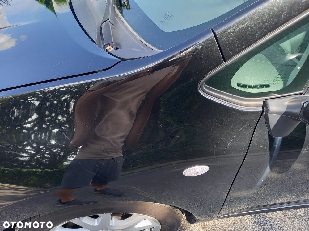 Używany Toyota Auris 2008 - 10 000 PLN, 368 089 km - Otomoto.pl