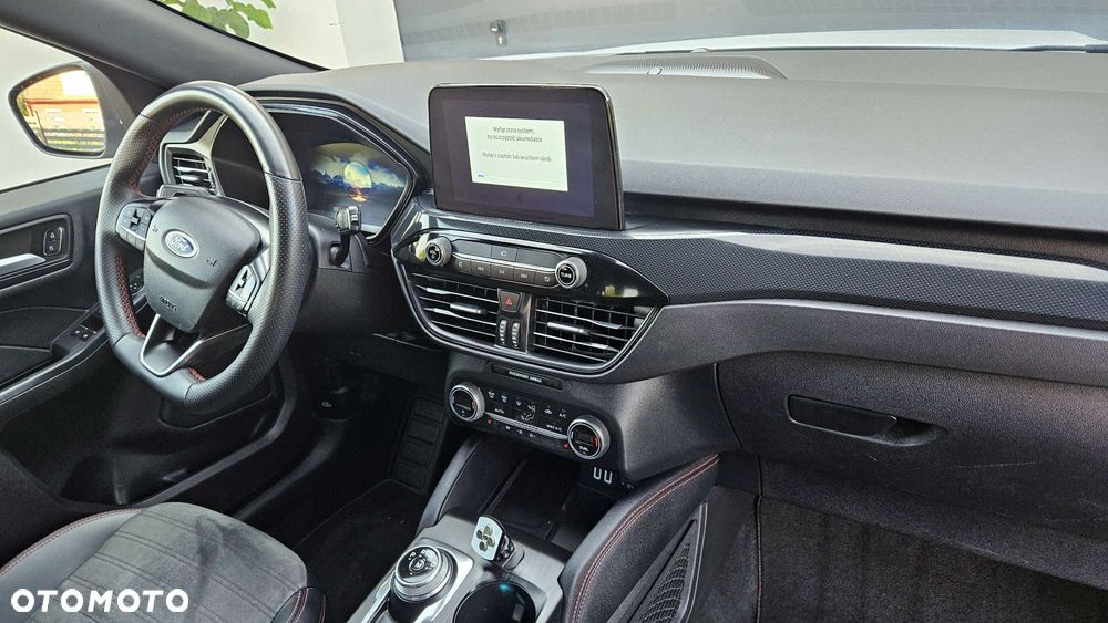 Używany Ford Kuga 2022 - 52 900 PLN, 271 720 km - Otomoto.pl
