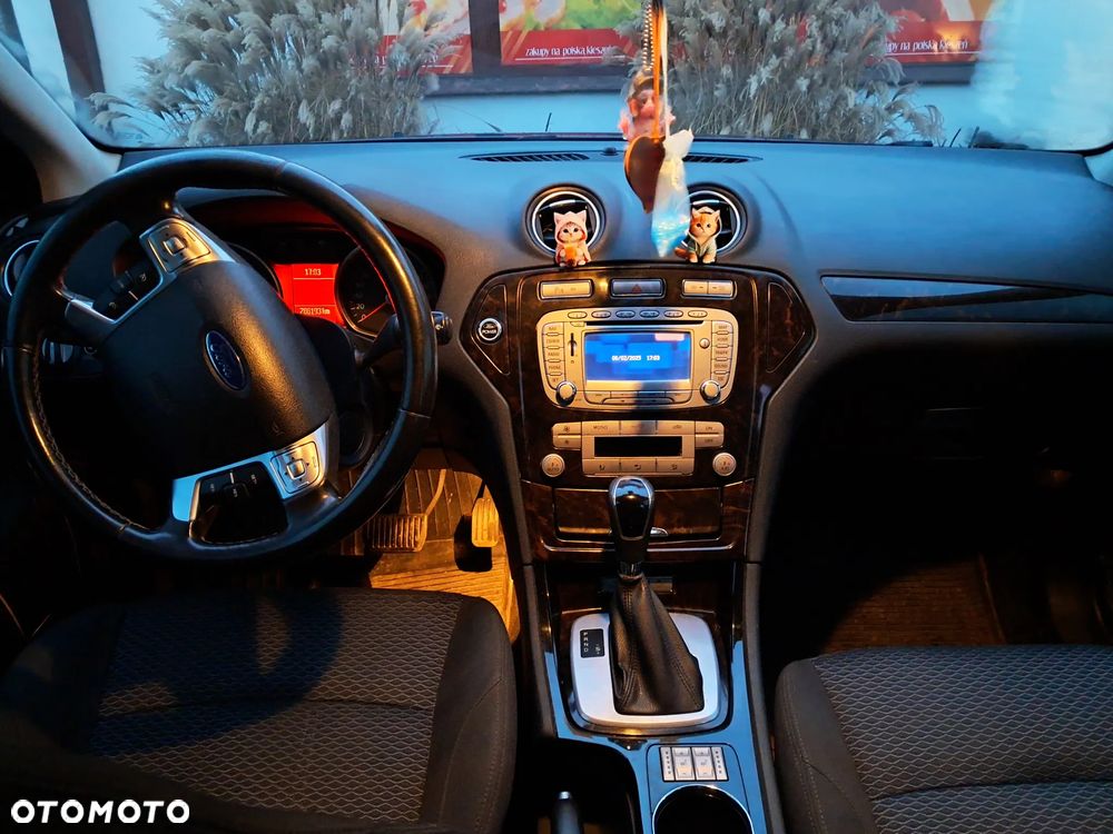 Używany Ford Mondeo 2010 - 19 500 PLN, 294 000 km - Otomoto.pl