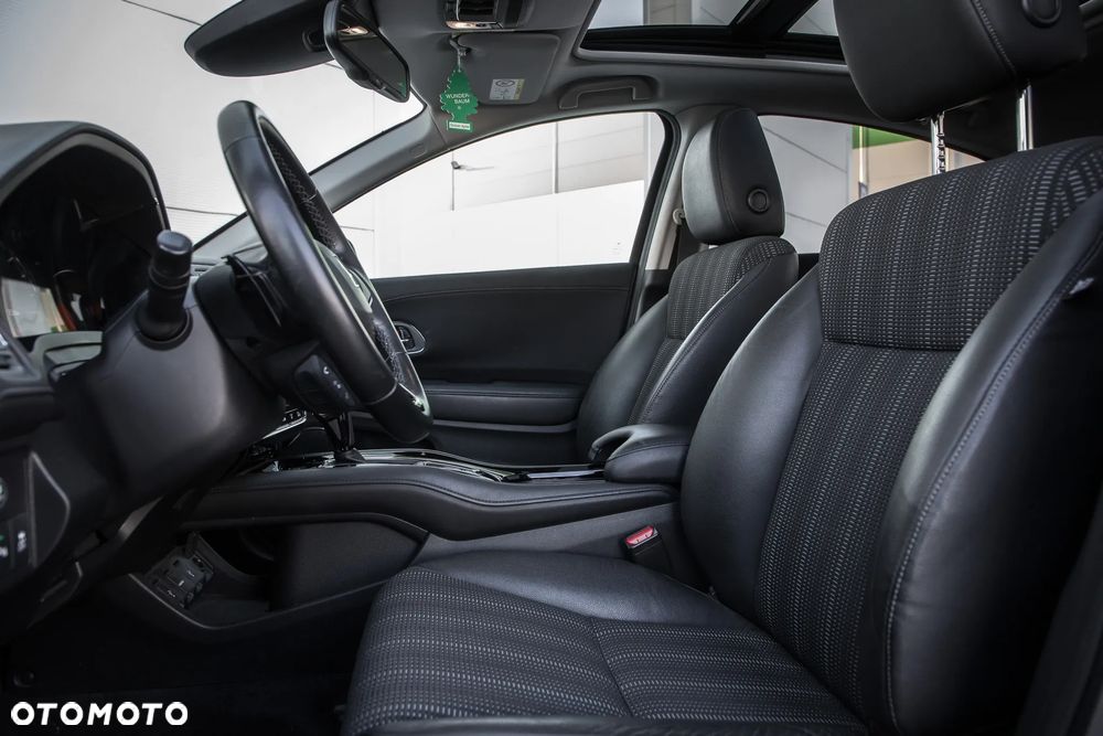 Używany Honda HR-V 2016 - 59 900 PLN, 81 750 km - Otomoto.pl