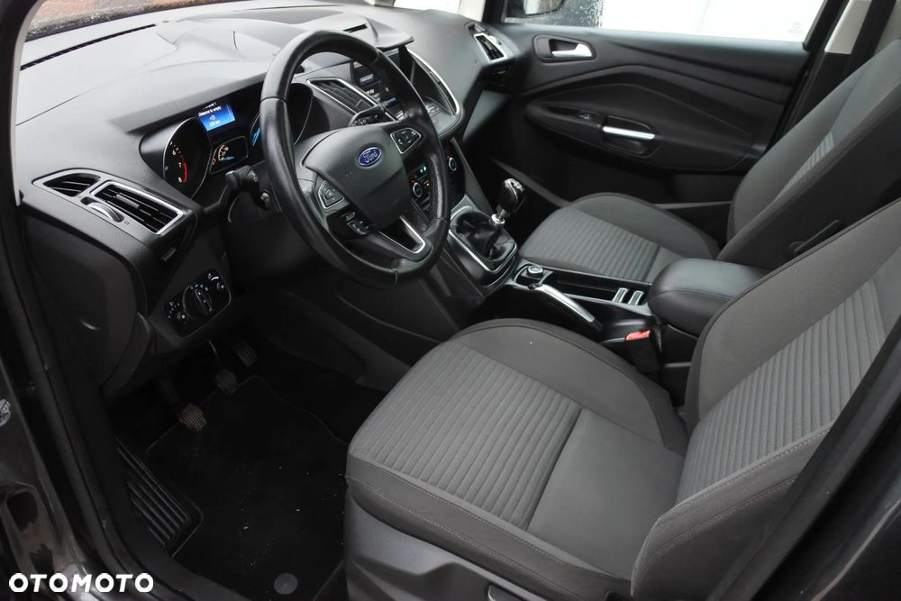 Używany Ford C-MAX 2016 - 25 900 PLN, 130 000 km - Otomoto.pl