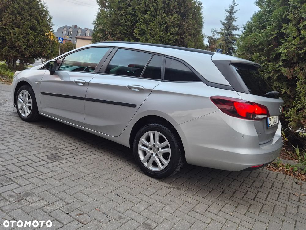 Używany Opel Astra 2016 - 27 900 PLN, 171 000 km - Otomoto.pl