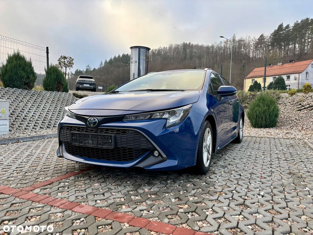 Używany Toyota Corolla 2019 - 47 900 PLN, 180 000 km - Otomoto.pl