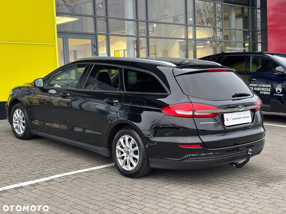 Używany Ford Mondeo 2019 - 64 900 PLN, 114 150 km - Otomoto.pl