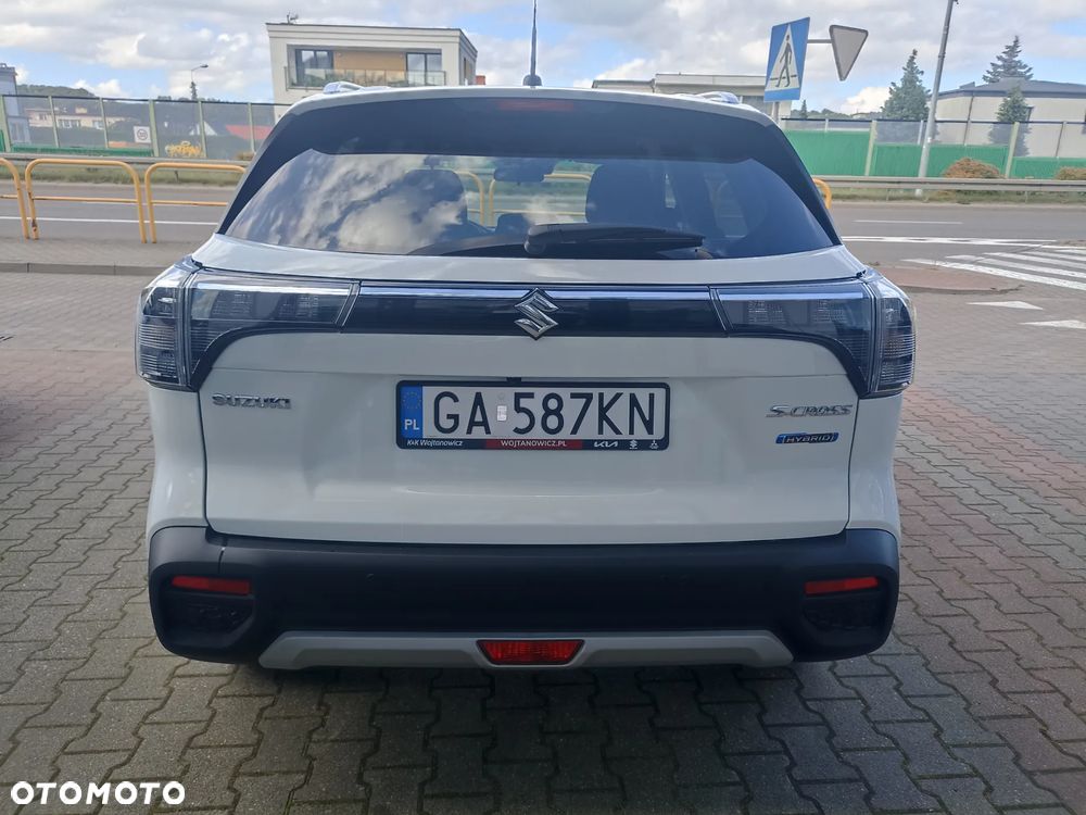 Używany Suzuki SX4 S-Cross 2023 - 119 900 PLN, 3 000 km - Otomoto.pl