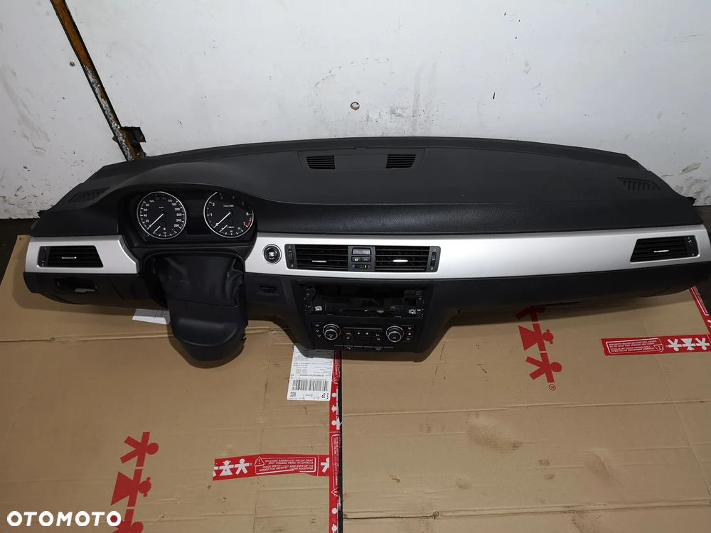 Używany Deski rozdzielcze, konsole - 599 PLN - Otomoto.pl