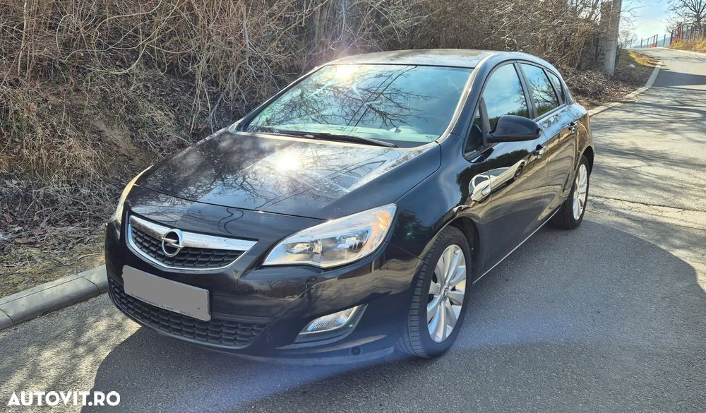 Utilizat Opel Astra 2010 - 3 480 EUR, 205 000 km - Autovit.ro