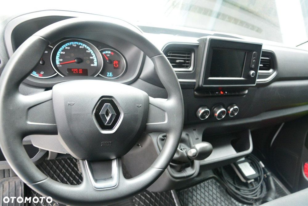 Używany Renault Master 2023 - 84 900 PLN, 7 000 km - Otomoto.pl