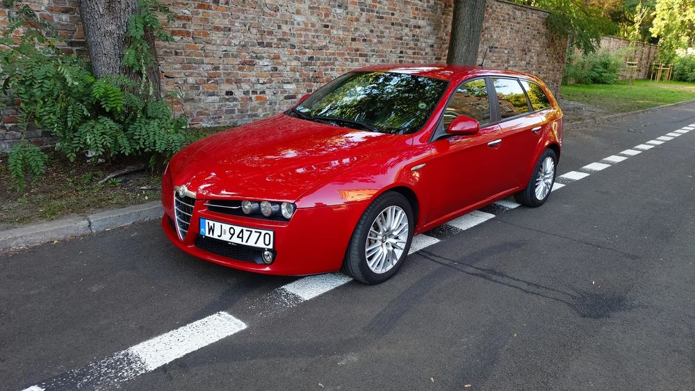 Używany Alfa Romeo 159 2010 - 24 000 PLN, 270 000 km - Otomoto.pl