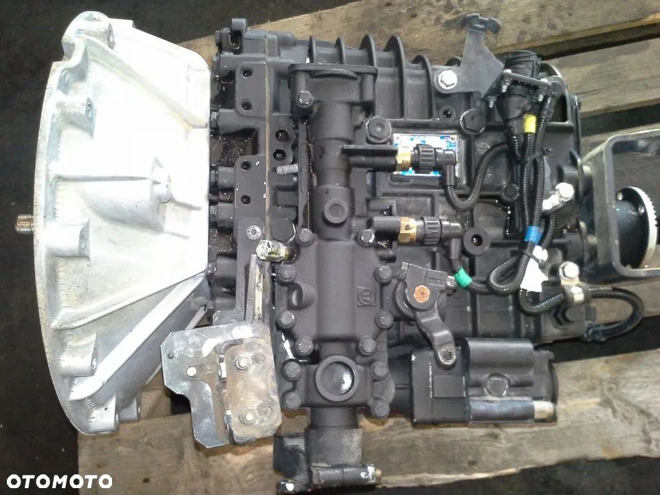 Używany Kompletne skrzynie - 6 519 PLN - Otomoto.pl