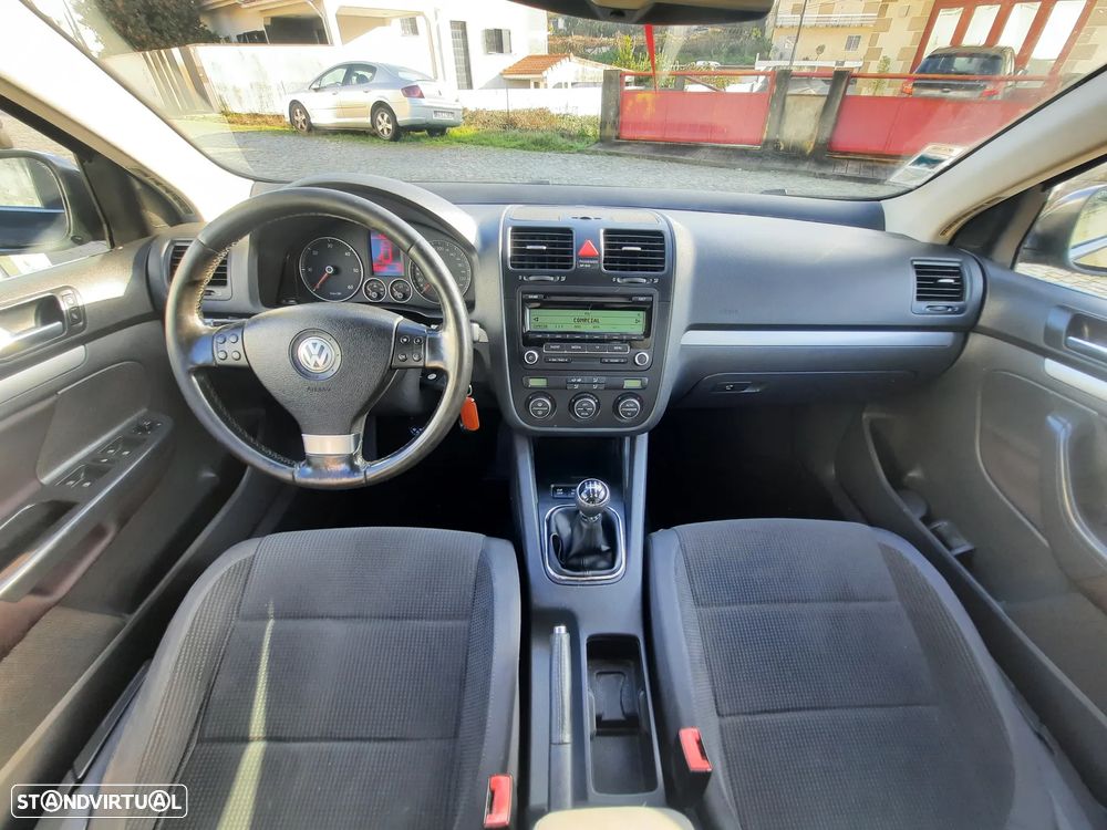 Usado VW Golf Variant 2009 - 7 950 EUR, 270 581 km - Standvirtual.com