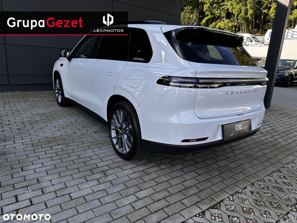 Nowy Leapmotor C10 2025 - 156 975 PLN, 17 km - Otomoto.pl