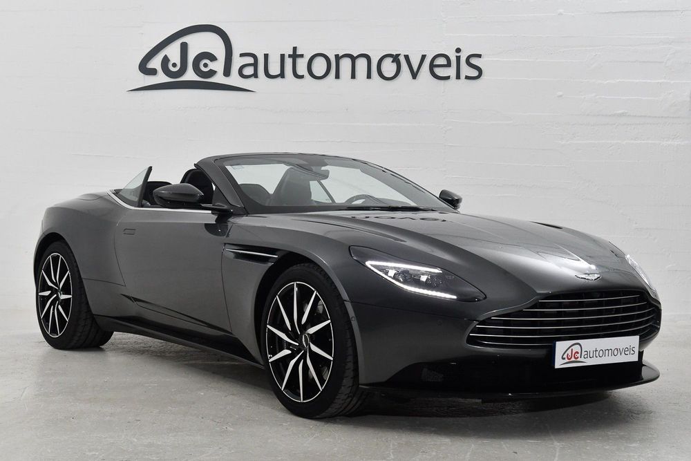 Usado Aston Martin DB11 Volante 2021 - 183 900 EUR, 6 800 km ...
