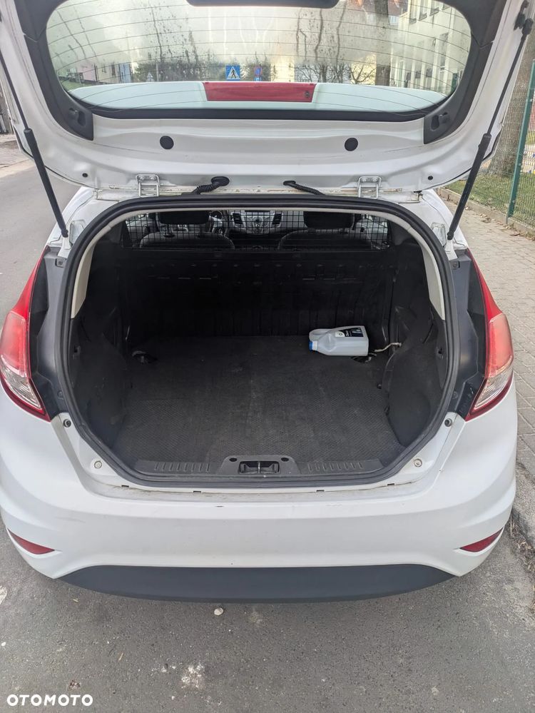 Używany Ford Fiesta 2013 - 10 000 PLN, 214 000 km - Otomoto.pl