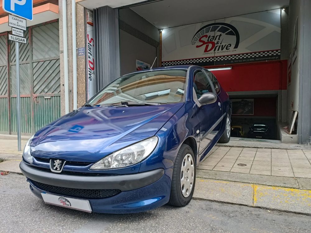 Usado Peugeot 206 van 1.4 hdi 70cv comercial 2004 - 2 250 EUR, 250 000 ...