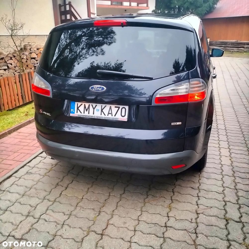 Używany Ford S-Max 2009 - 21 000 PLN, 350 000 km - Otomoto.pl