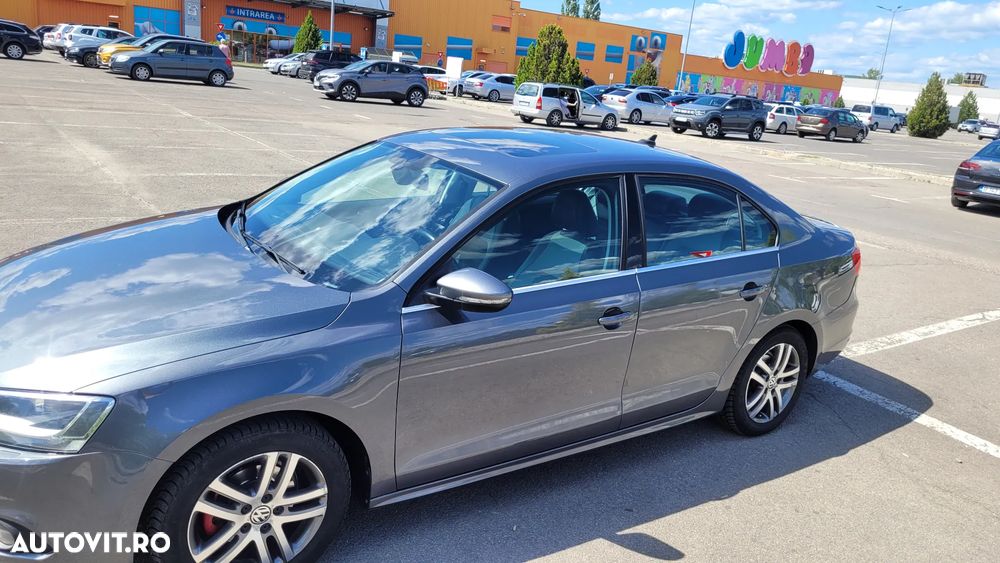 Second hand Volkswagen Jetta - 7 800 EUR260 000 km - Autovit