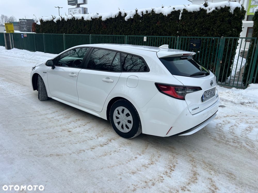 Używany Toyota Corolla 2021 - 63 900 PLN, 155 934 km - Otomoto.pl