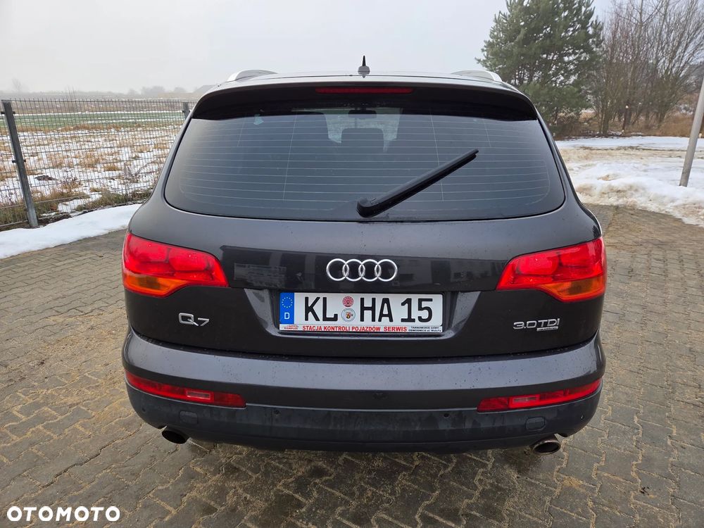 Używany Audi Q7 2007 - 32 900 PLN, 290 000 km - Otomoto.pl