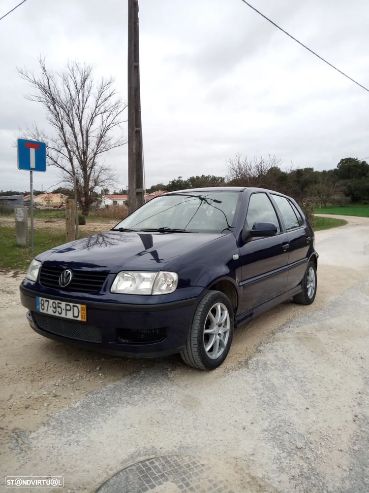 Usado VW Polo 2000 - 1 570 EUR, 170 000 km - Standvirtual.com