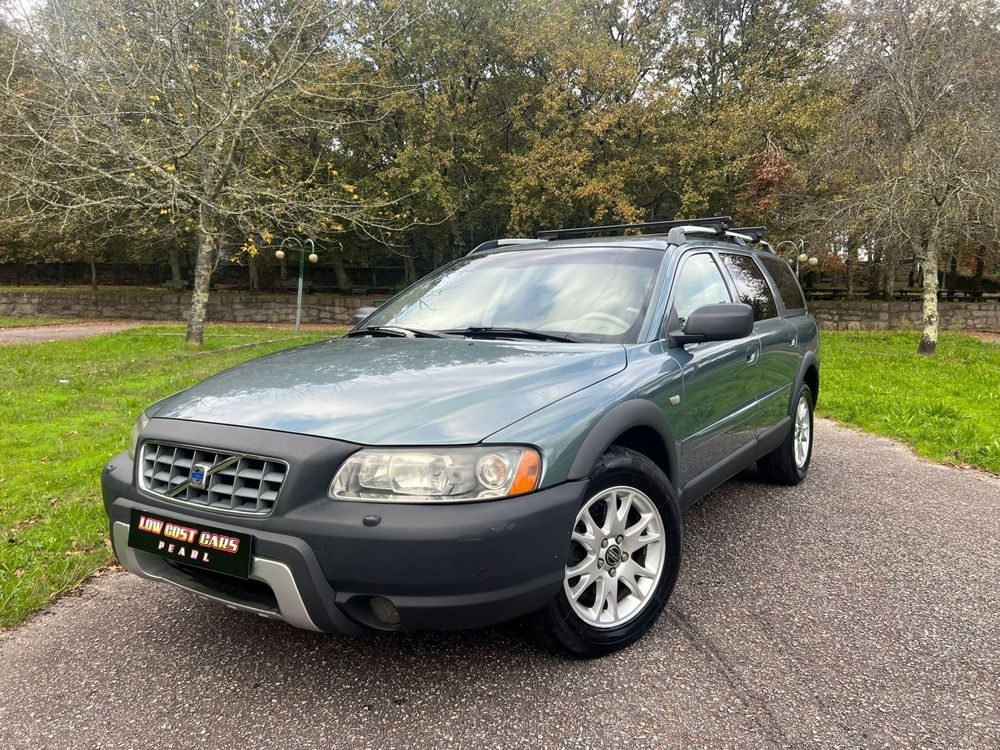 Usado Volvo XC 70 2005 - 7 990 EUR, 412 000 km - Standvirtual.com