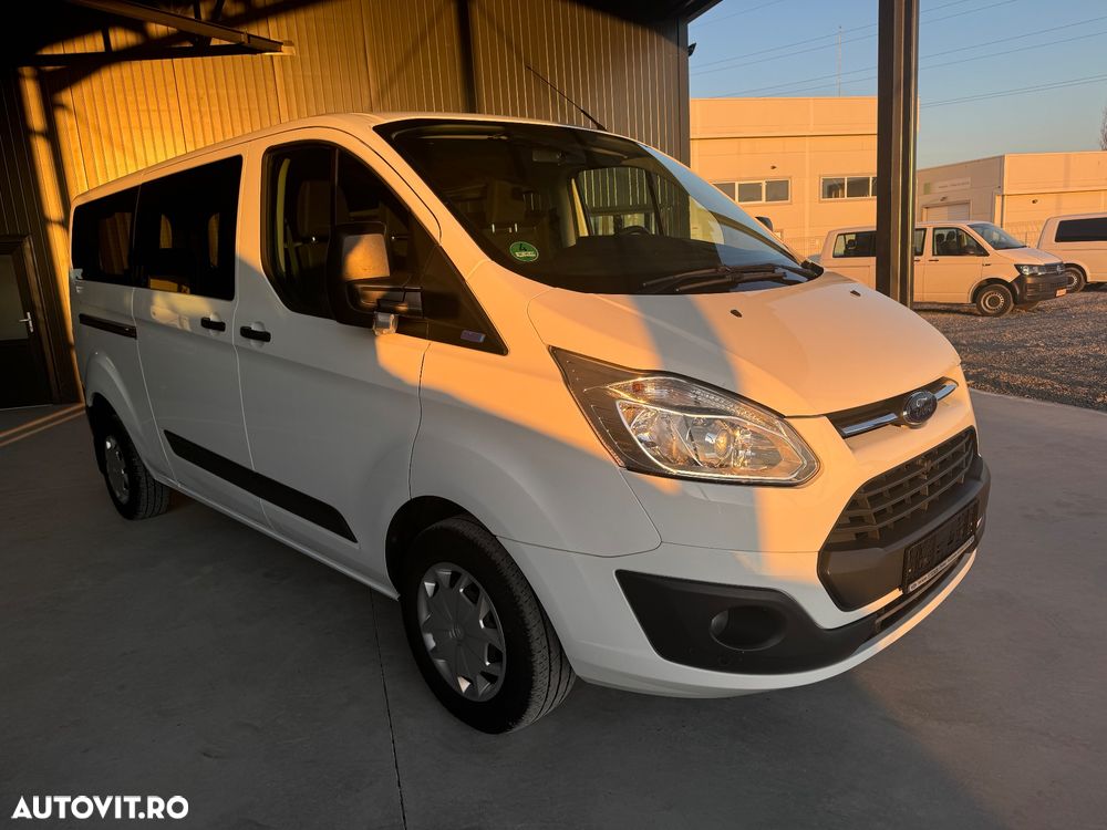 Utilizat Ford Transit Custom 2017 - 14 875 EUR, 211 000 km - Autovit.ro