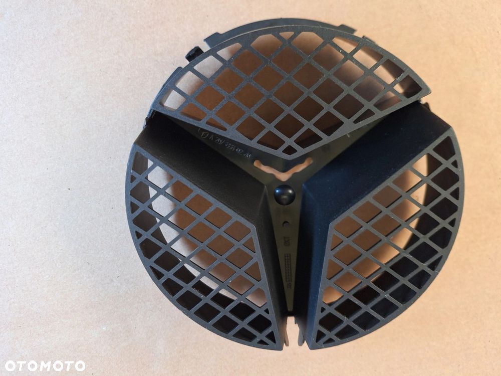 Używany Atrapy chłodnicy - 120 PLN - Otomoto.pl