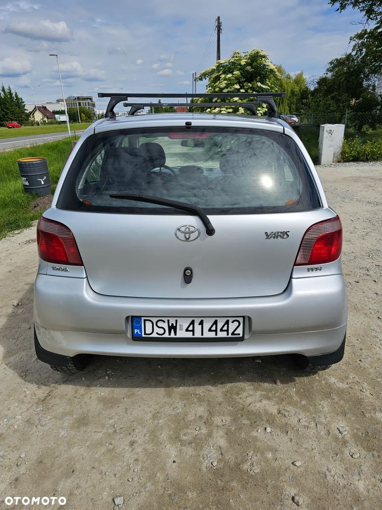 Używany Toyota Yaris 2001 - 3 500 PLN, 159 000 km - Otomoto.pl