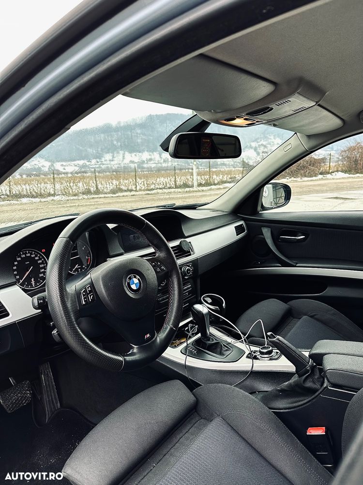 Utilizat BMW Seria 3 2010 - 4 600 EUR, 301 320 km - Autovit.ro