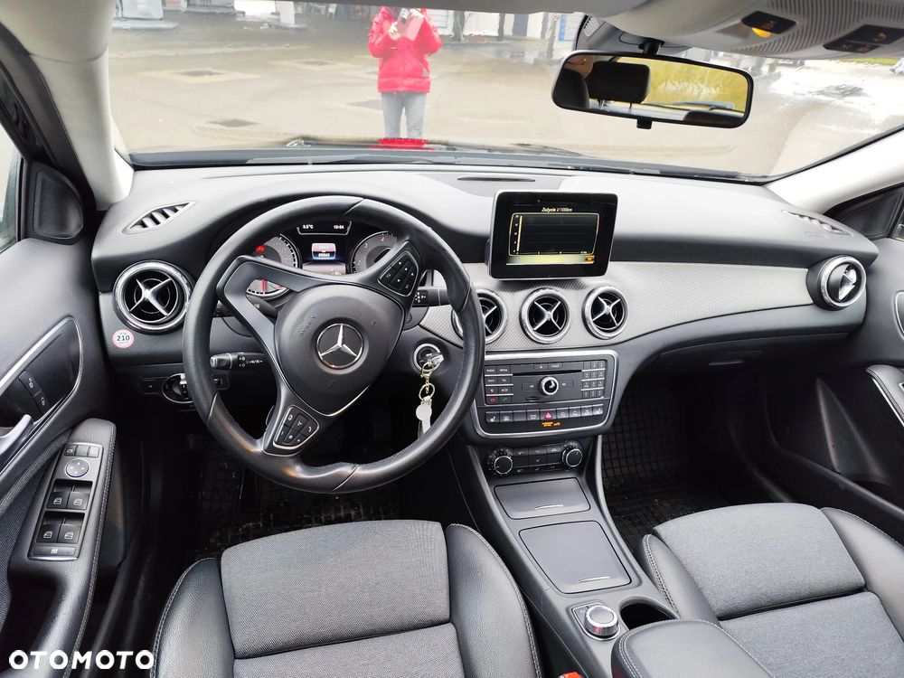 Używany Mercedes-Benz GLA 2016 - 74 900 PLN, 89 000 km - Otomoto.pl