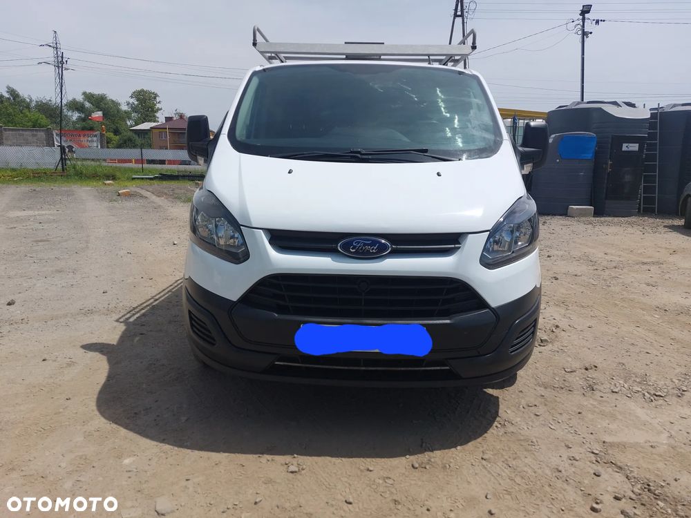 Używany Ford Transit Custom 2017 - 43 900 PLN, 241 147 km - Otomoto.pl
