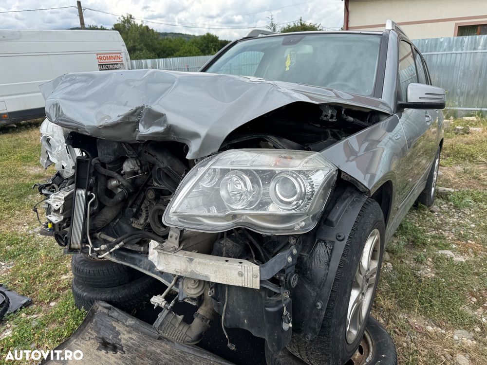 Utilizat Mercedes-Benz GLK 2011 - 5 000 EUR, 250 000 km - Autovit.ro